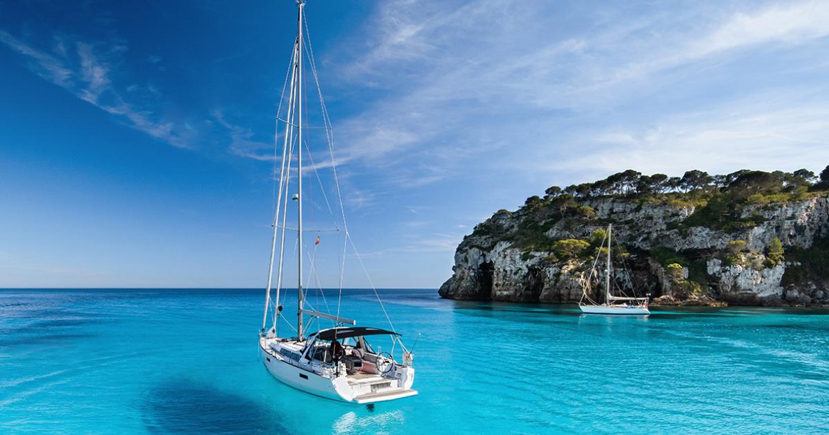 Tourism. Spanish tourism sector: from post-pandemic rebound to ...